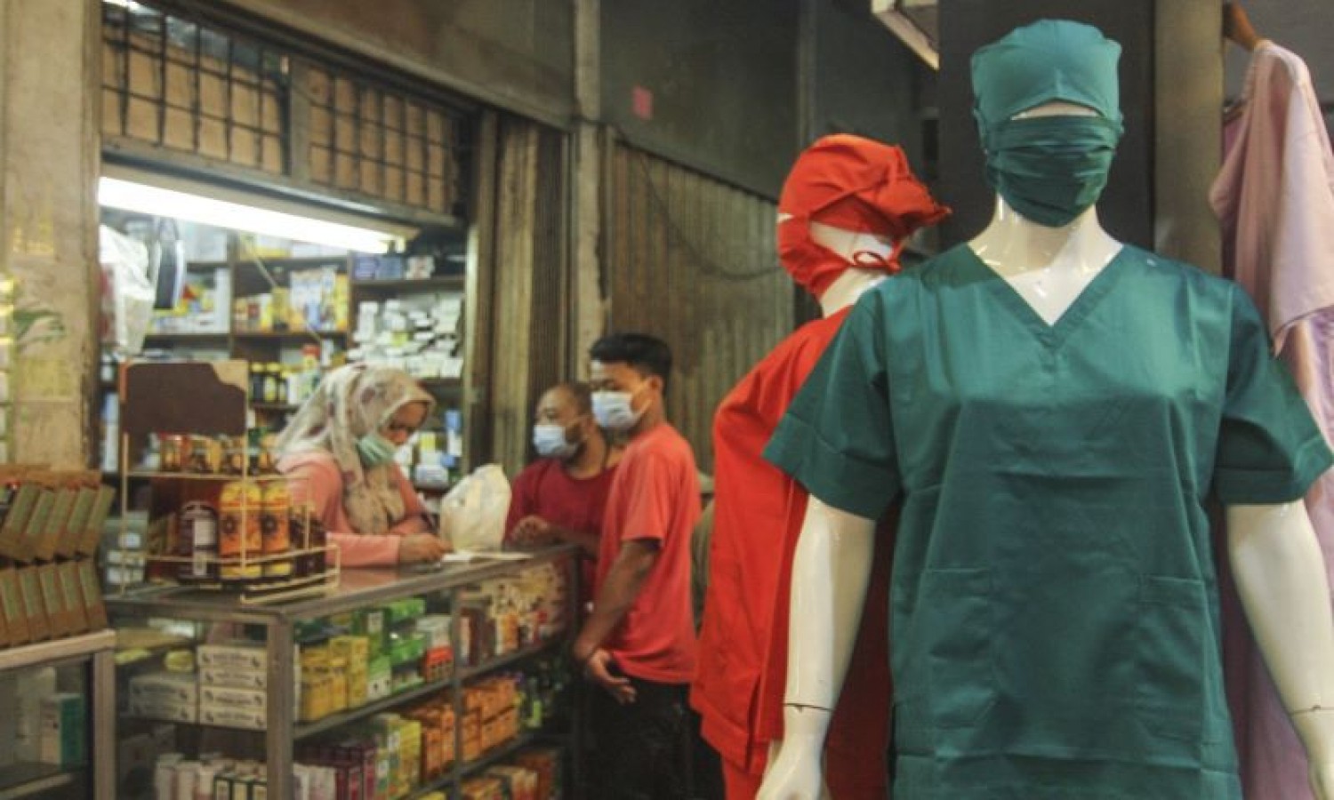 KPPU Selisik Pelanggar Harga Alkes dan Obat KPPU Selisik Pelanggar Harga Alkes dan Obat