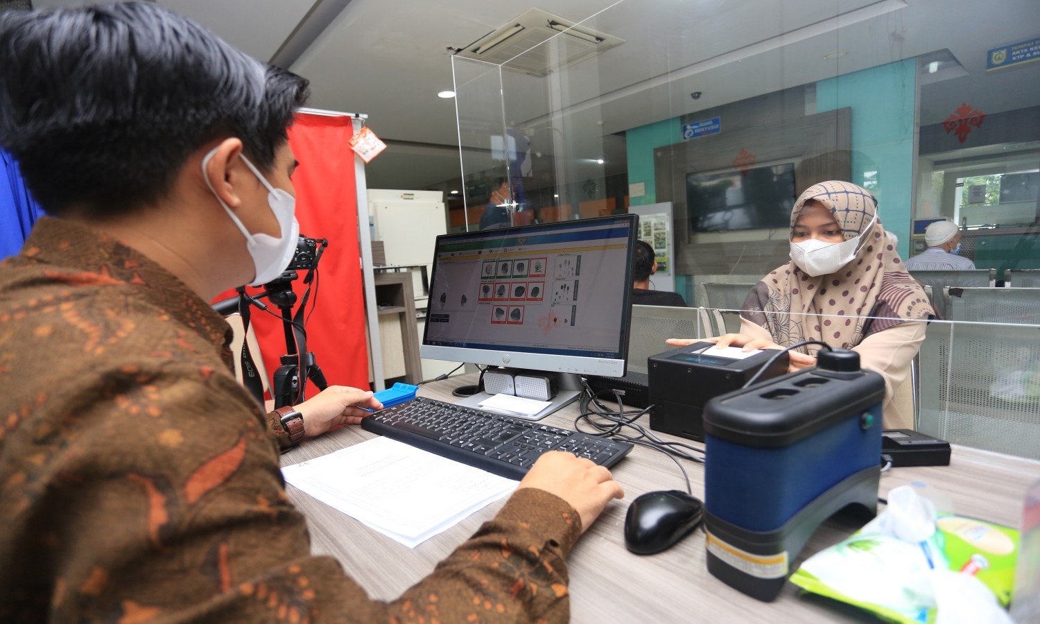 Perekaman e-KTP Pulau Terluar Sulit Karena Akses Internet