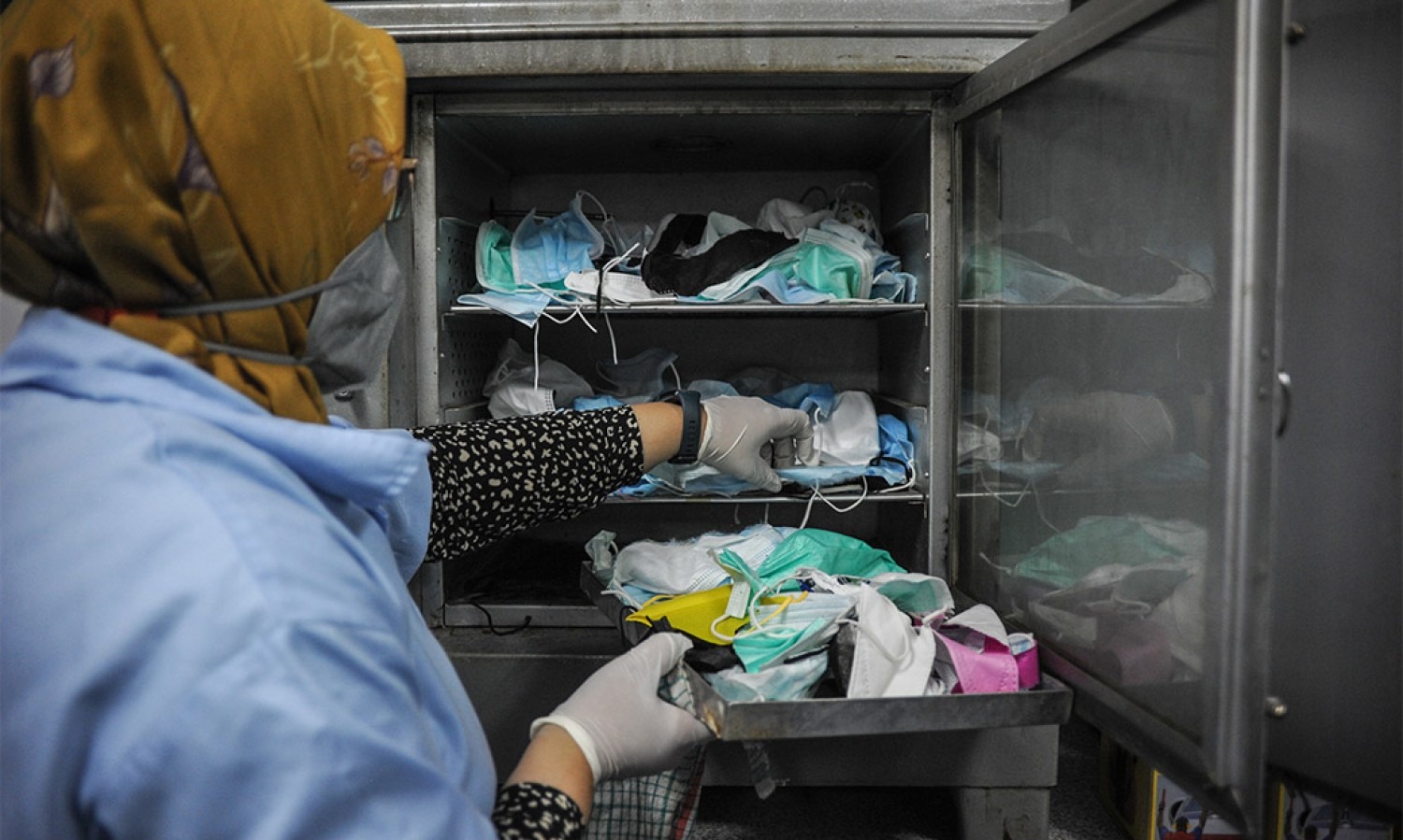 Mahasiswa Universitas Pertamina Ciptakan Smart Mask Bin