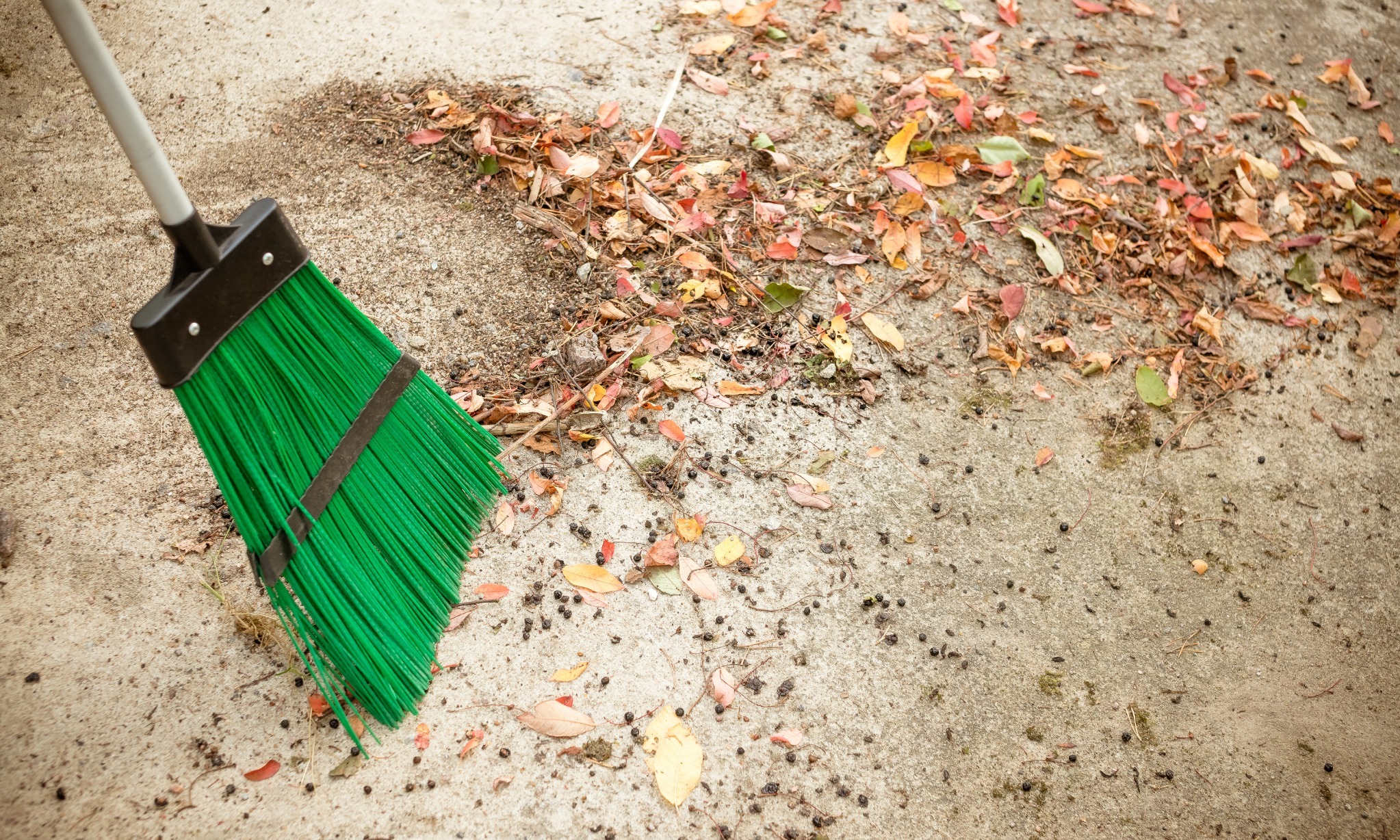 Sapu, Antara Mitos dan Inovasi