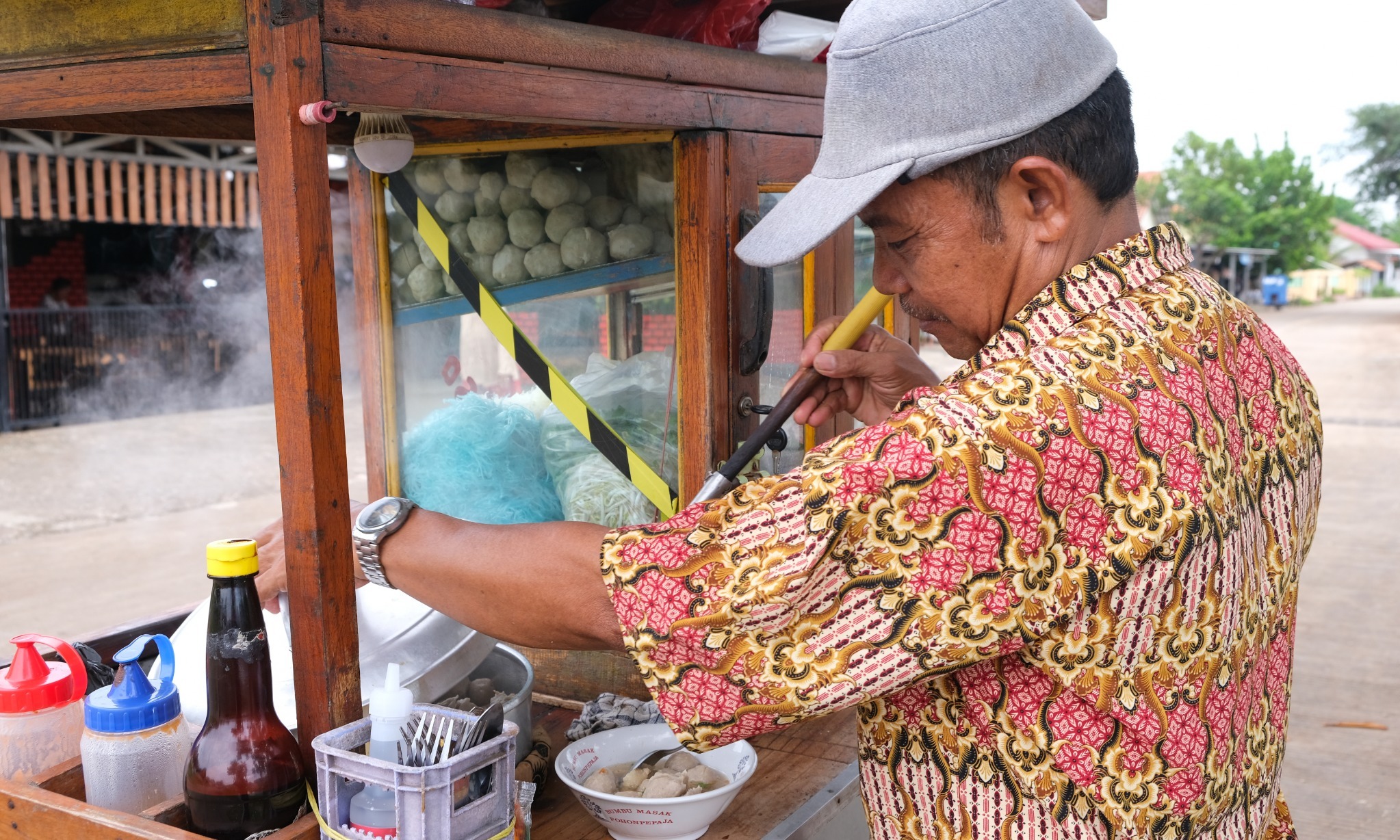 Pemerintah Akan Danai Pedagang Bakso