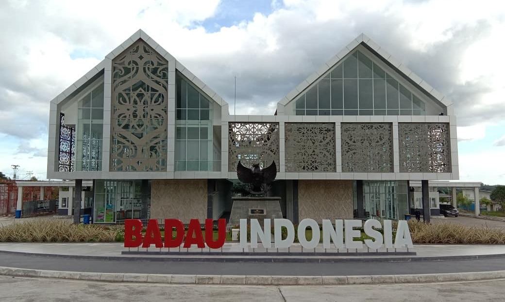 Warga Minta PLBN Badau Dibuka