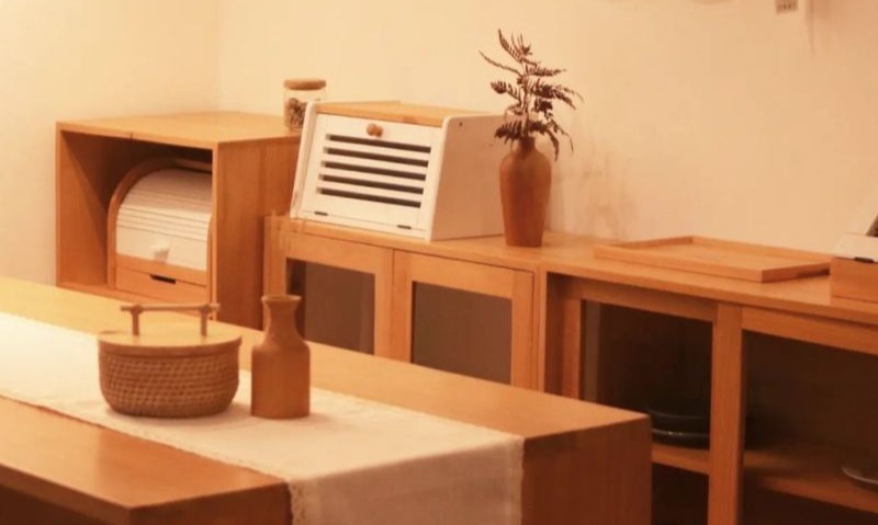 Kelebihan Kayu Pinus Untuk Furnitur Rumah