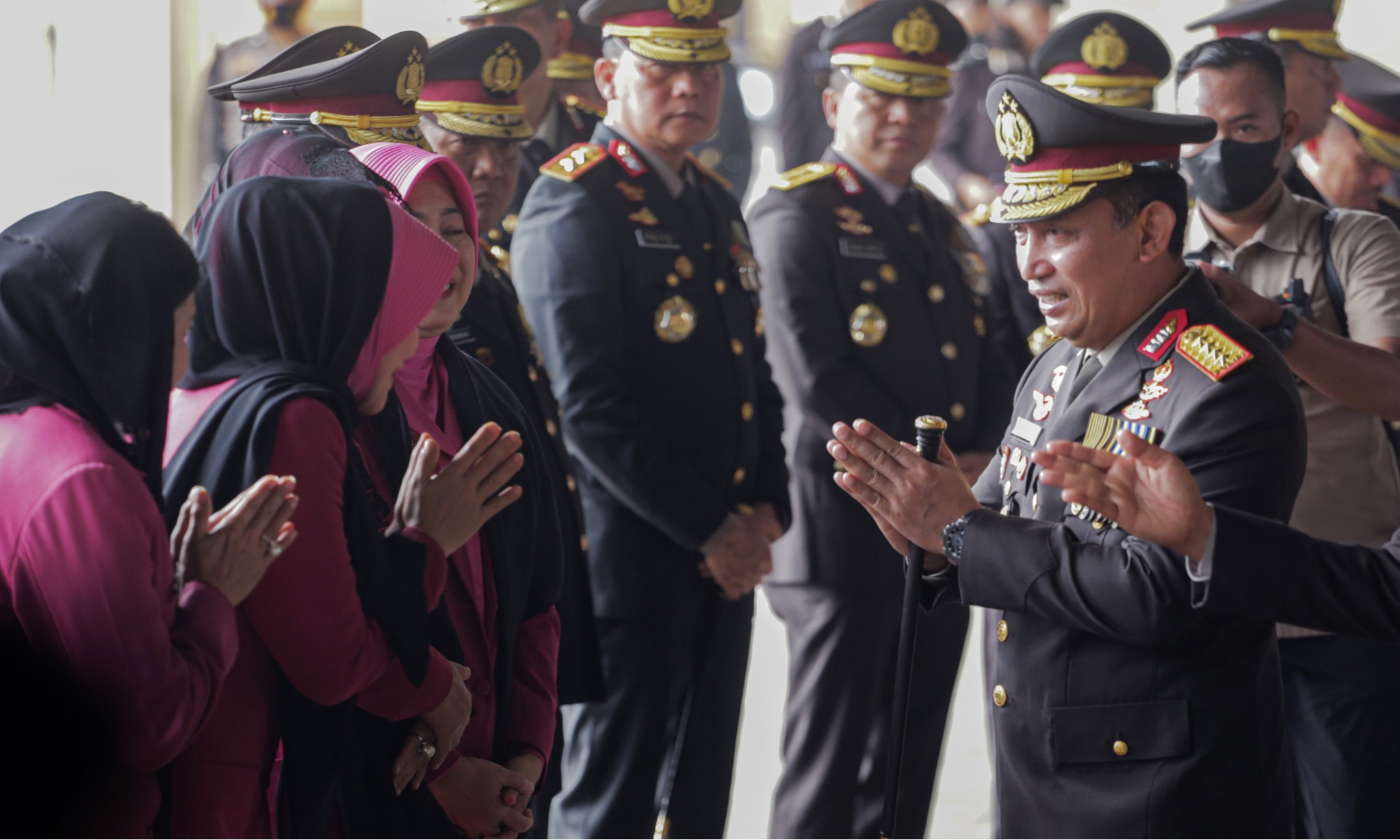 Tim Pencarian Temukan Jenazah Kru Helikopter Baharkam