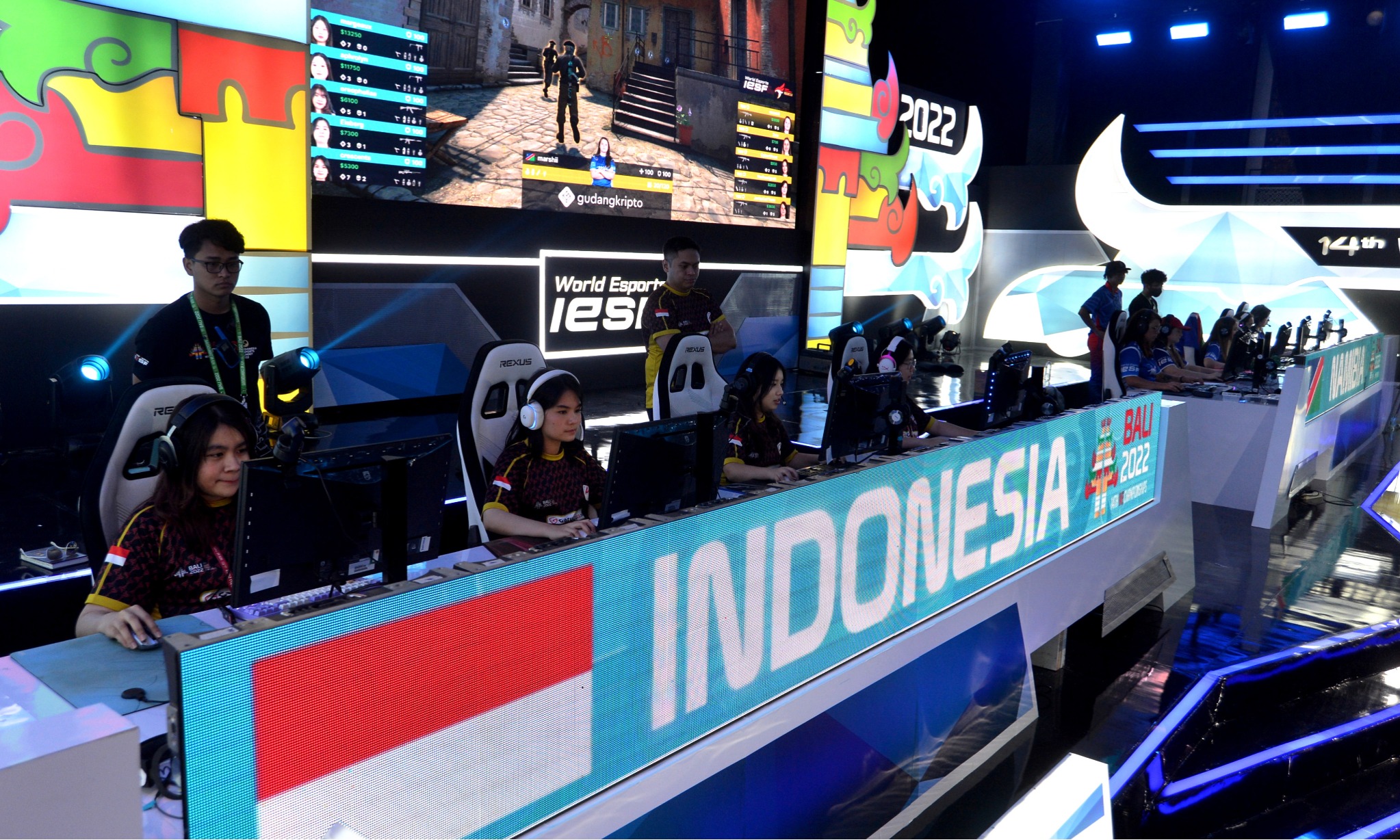Menjaga Kesehatan Mental Dan Nutrisi Pada Atlet Esports
