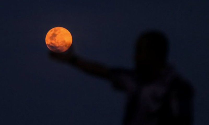 BMKG Minta Warga Waspada Super New Moon