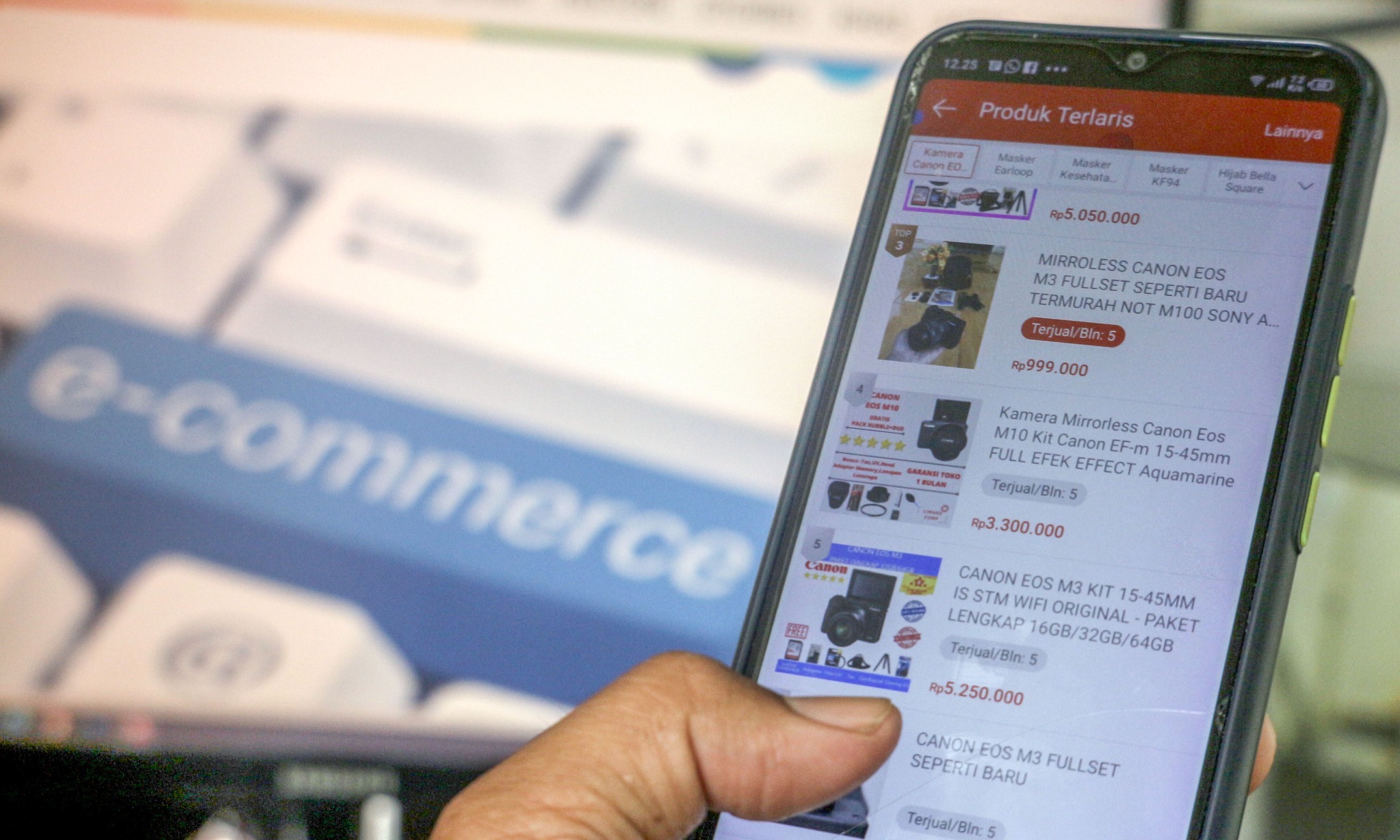 Cara Cermat Belanja Online Biar 'Kantong' Enggak Jebol