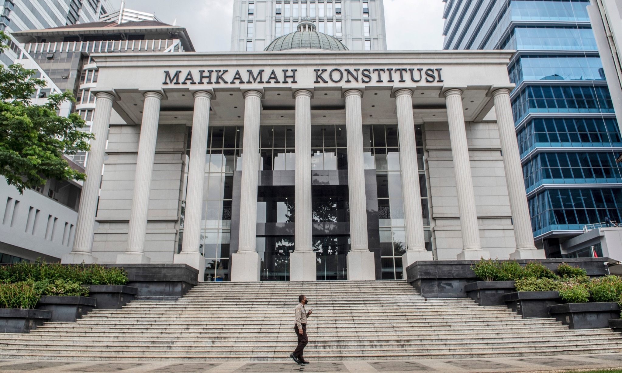 MK Gelar Sidang Terkait Perppu Cipta Kerja