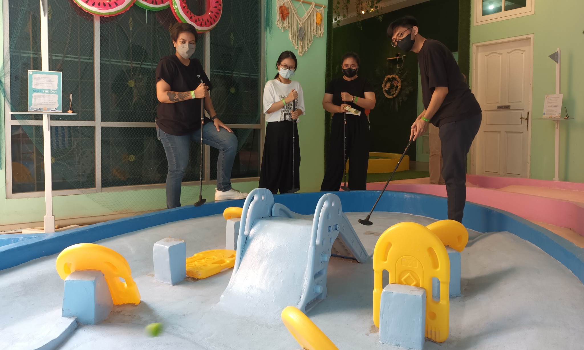 Rekreasi Sambil Berkreasi Di HOLEO Golf & Museum
