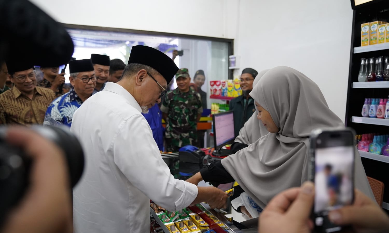 Zulkifli Hasan: Kolaborasi Sektor Ritel Untuk Berdayakan UMKM