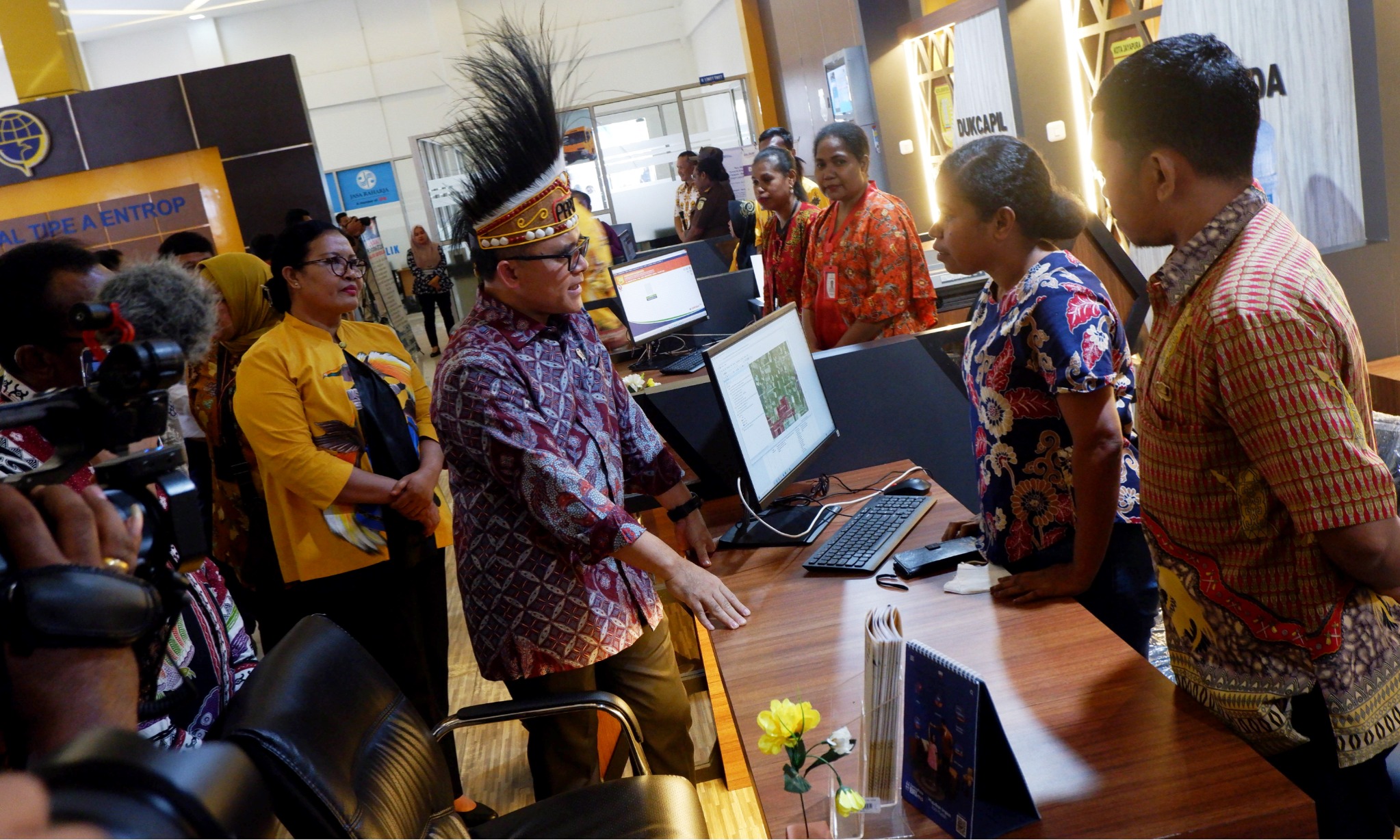 Menpan Resmikan MPP Pertama Di Papua