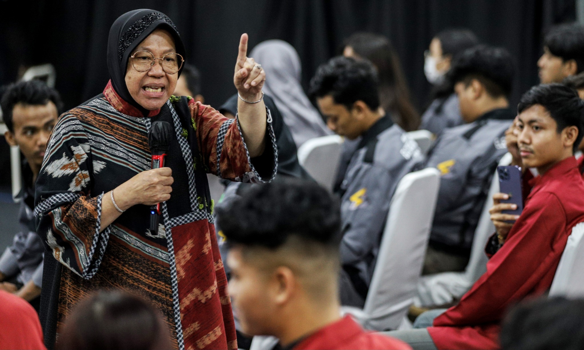 Mensos Ungkap Sebab Bansos Salah Sasaran