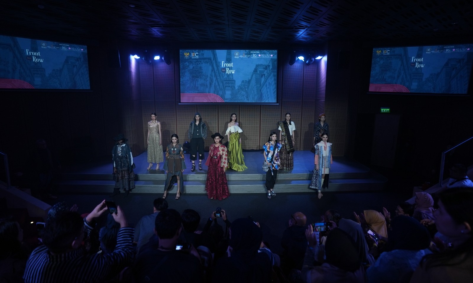 Karya Busana Siswa Vokasi Tampil Di Front Row Paris