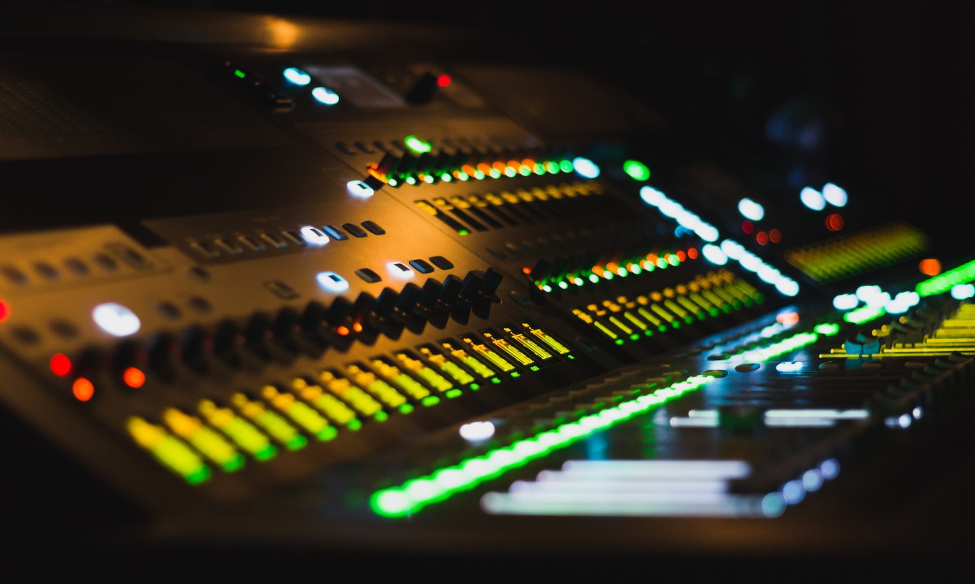 Digitalisasi Bisa Mudahkan Musisi Kenalkan Karya