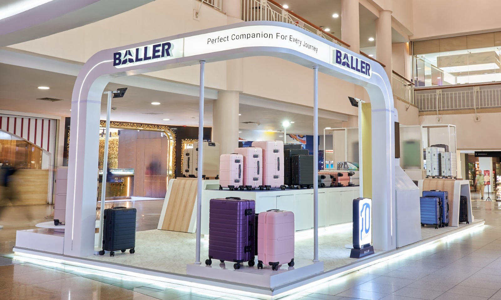 Koper Polycarbonate Dan Aluminium Bisa Jadi Pilihan Nyaman Bepergian