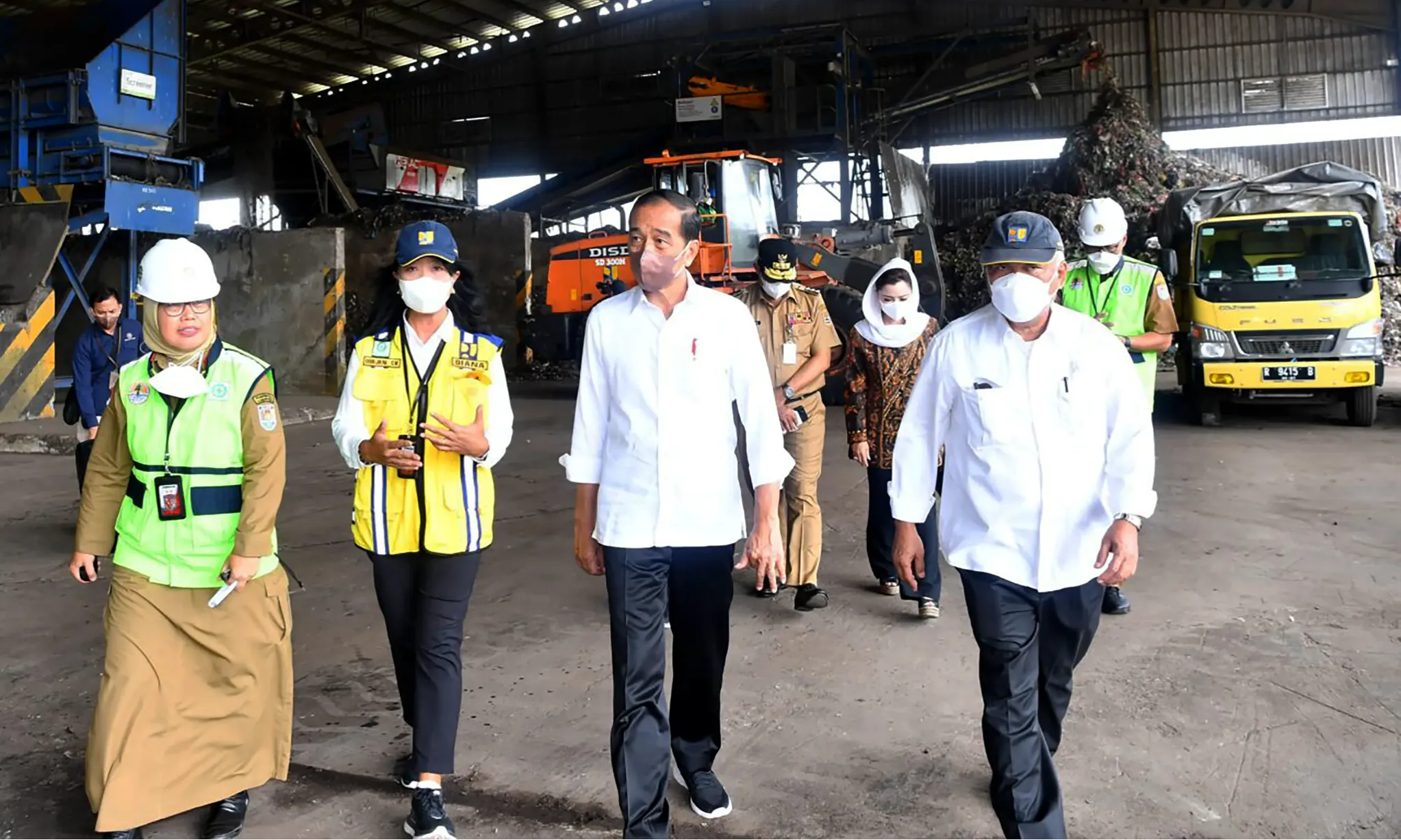 Jokowi Kunjungi Pengolahan Sampah Penghasil Pengganti Bahan Bakar