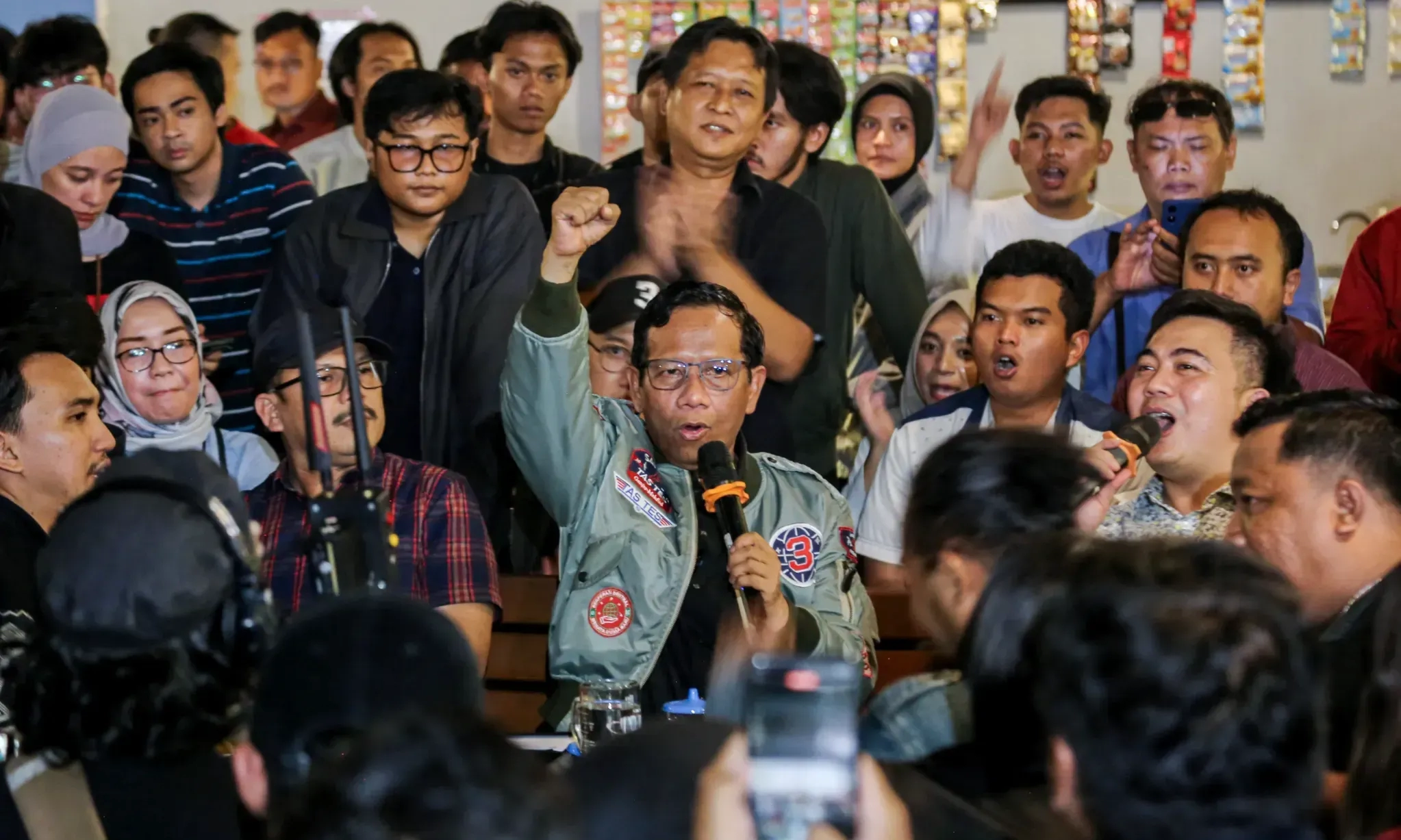 Mahfud MD Ingin Serahkan Langsung Surat Pengunduran Diri Ke Jokowi