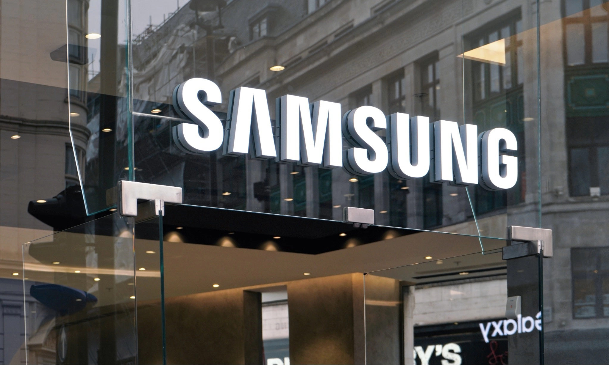 Samsung Gandeng Universitas Kembangkan Jaringan 6G