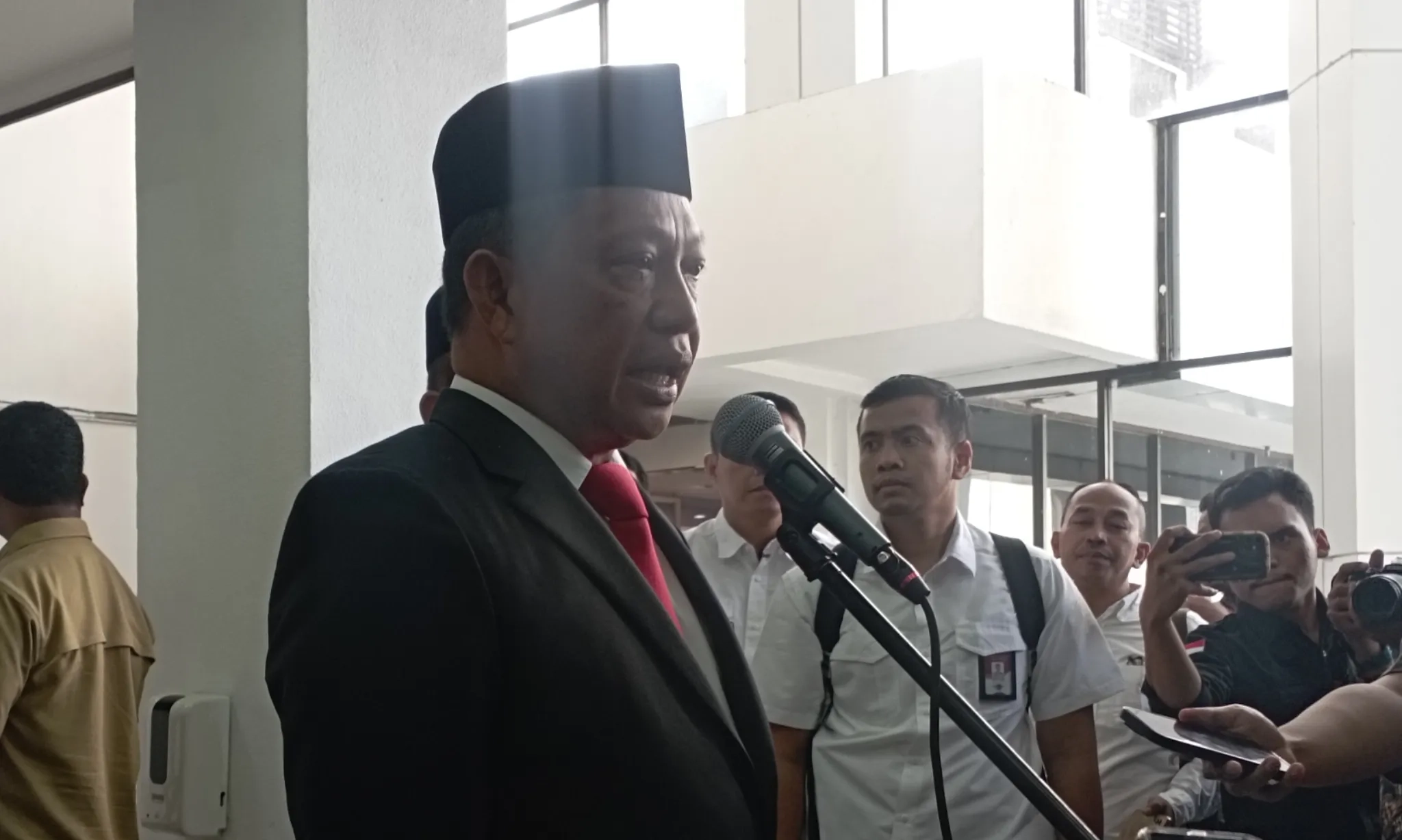 Penjabat Kepala Daerah Mesti Mundur Jika Maju Pilkada