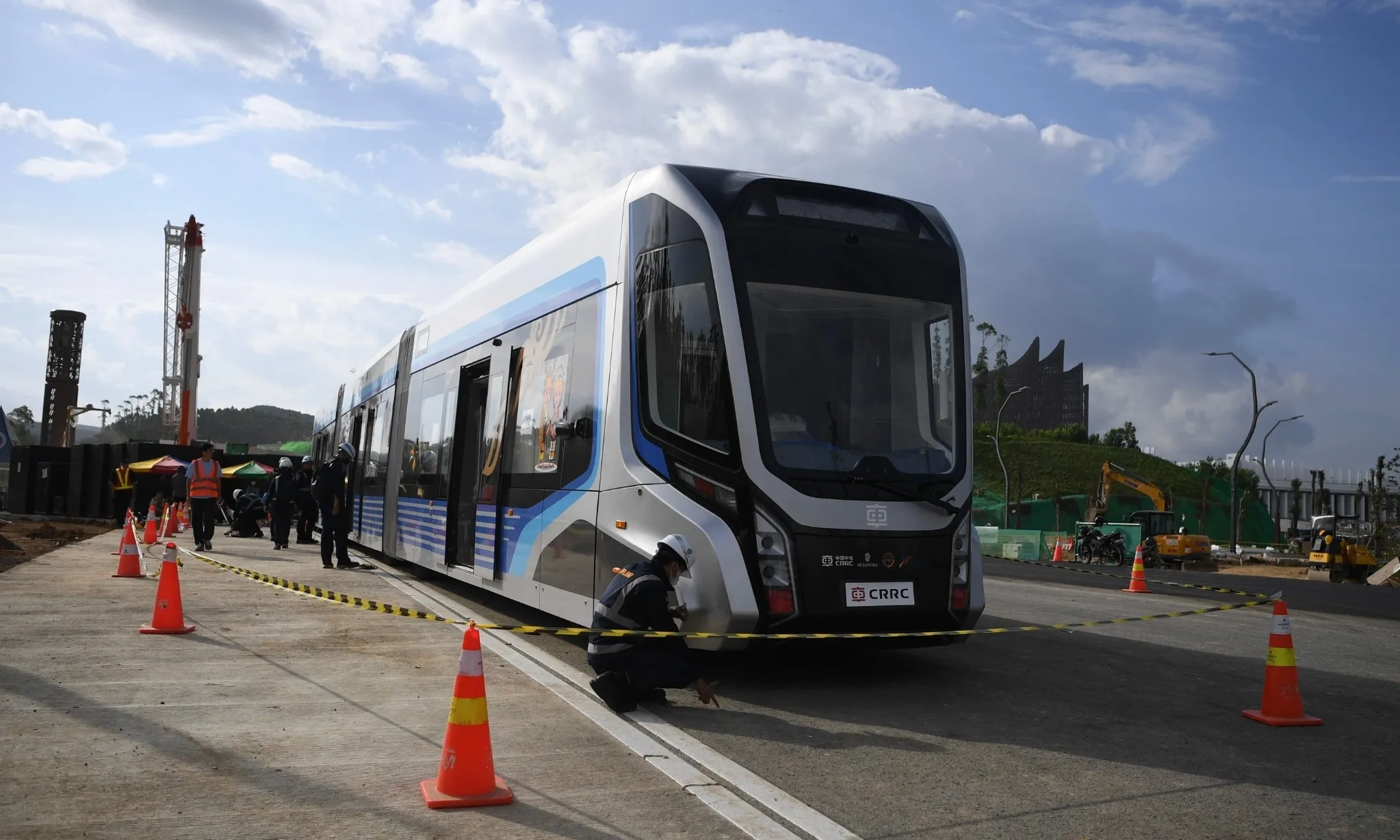 Mengenal Autonomous-Rail Rapid Transit (ART)
