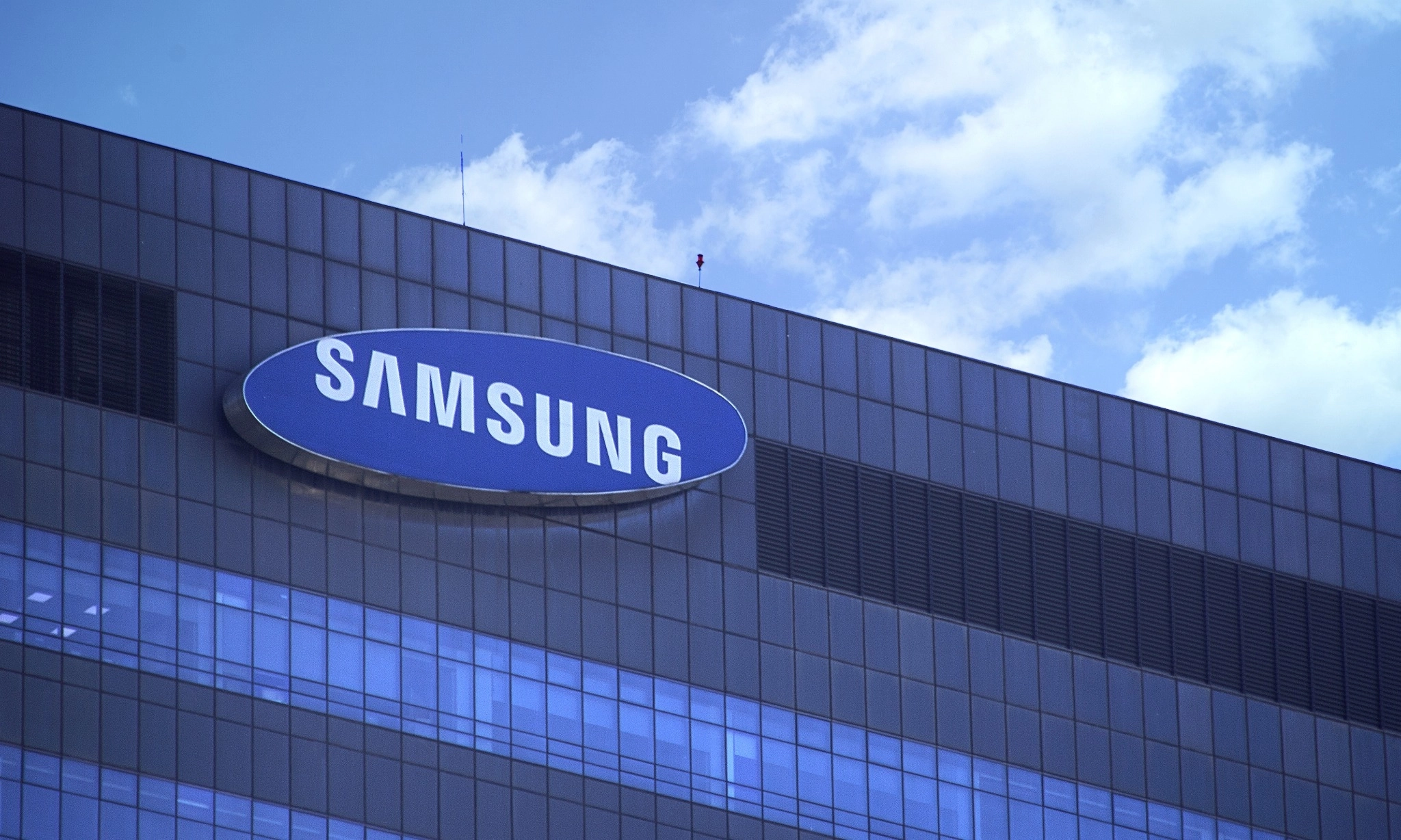 Sejarah Samsung, Dari Pabrik Beras Hingga Jenama Elektronik Ternama