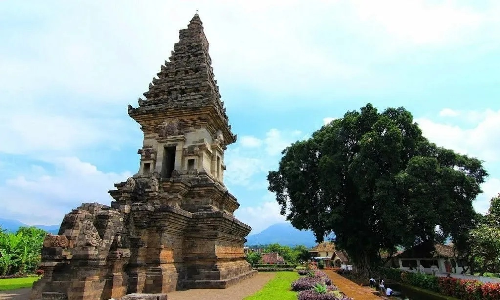 Candi Jawi, Jejak Peninggalan Raja Kertanegara