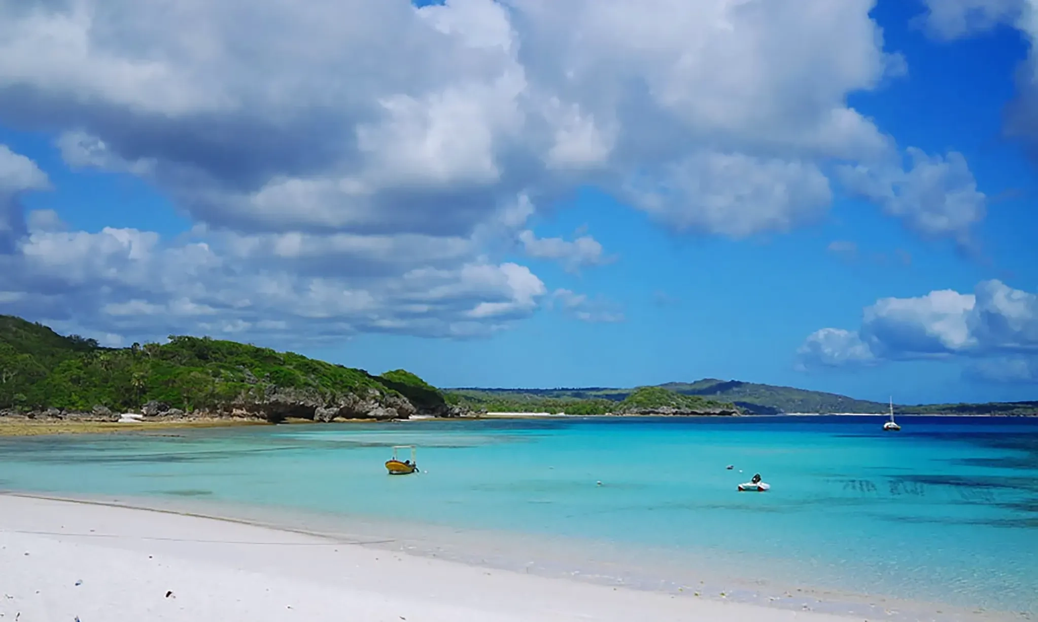 Pantai Bo'a, Surga Peselancar Di Pulau Rote