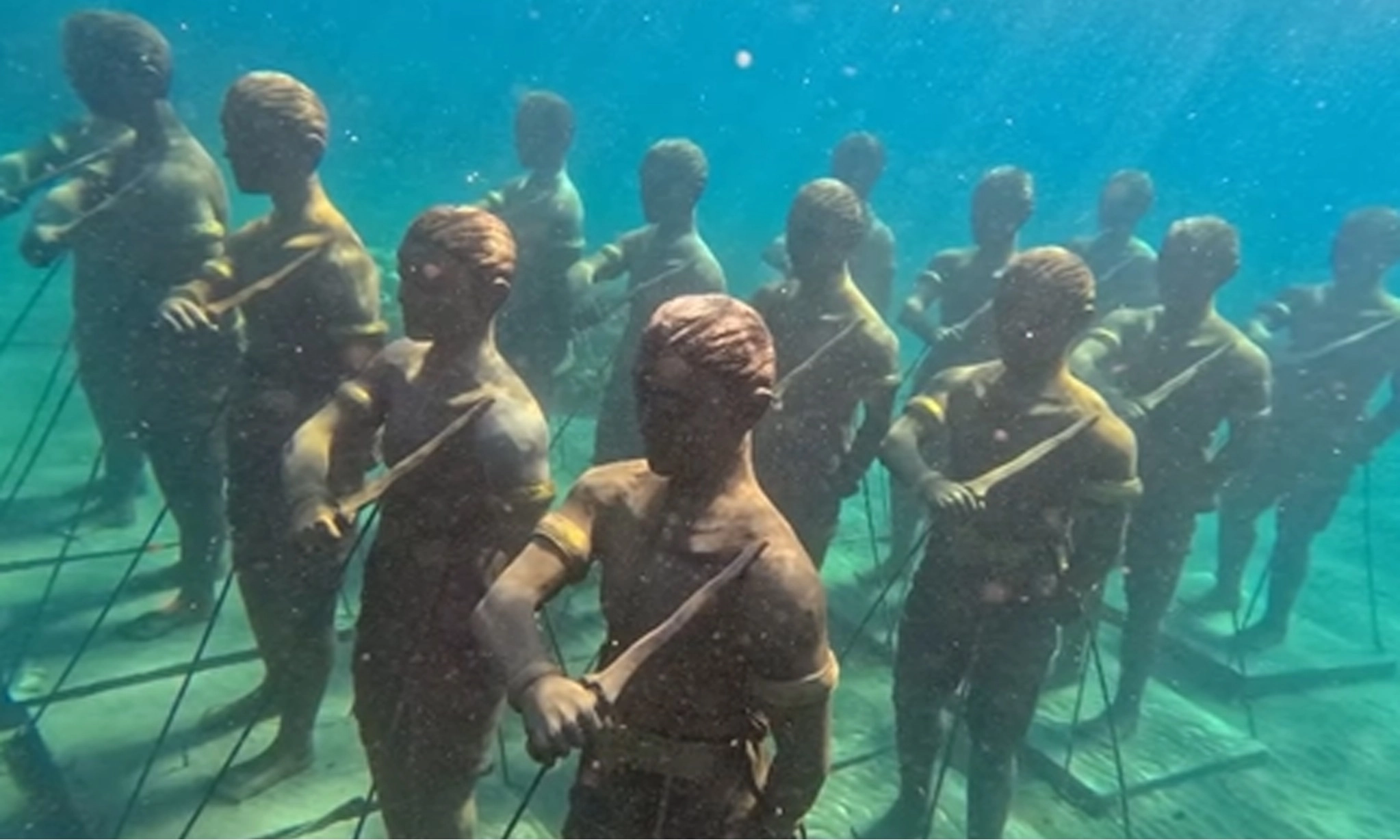 Majapahit Warrior Underwater Jadi Ikon Wisata Baru Banyuwangi