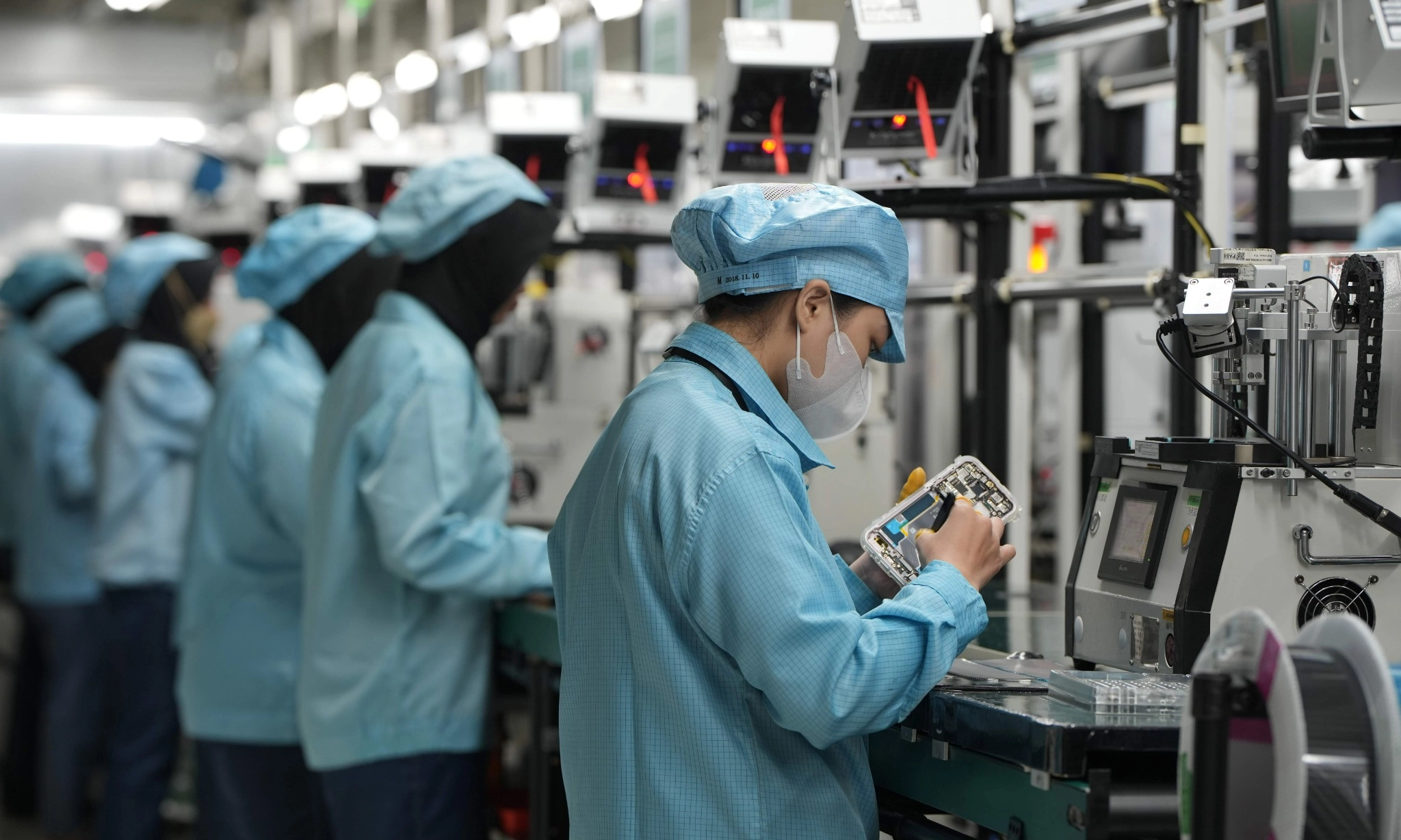 OPPO Pastikan Find X8 Series Pabrikan Indonesia Berkualitas Tinggi