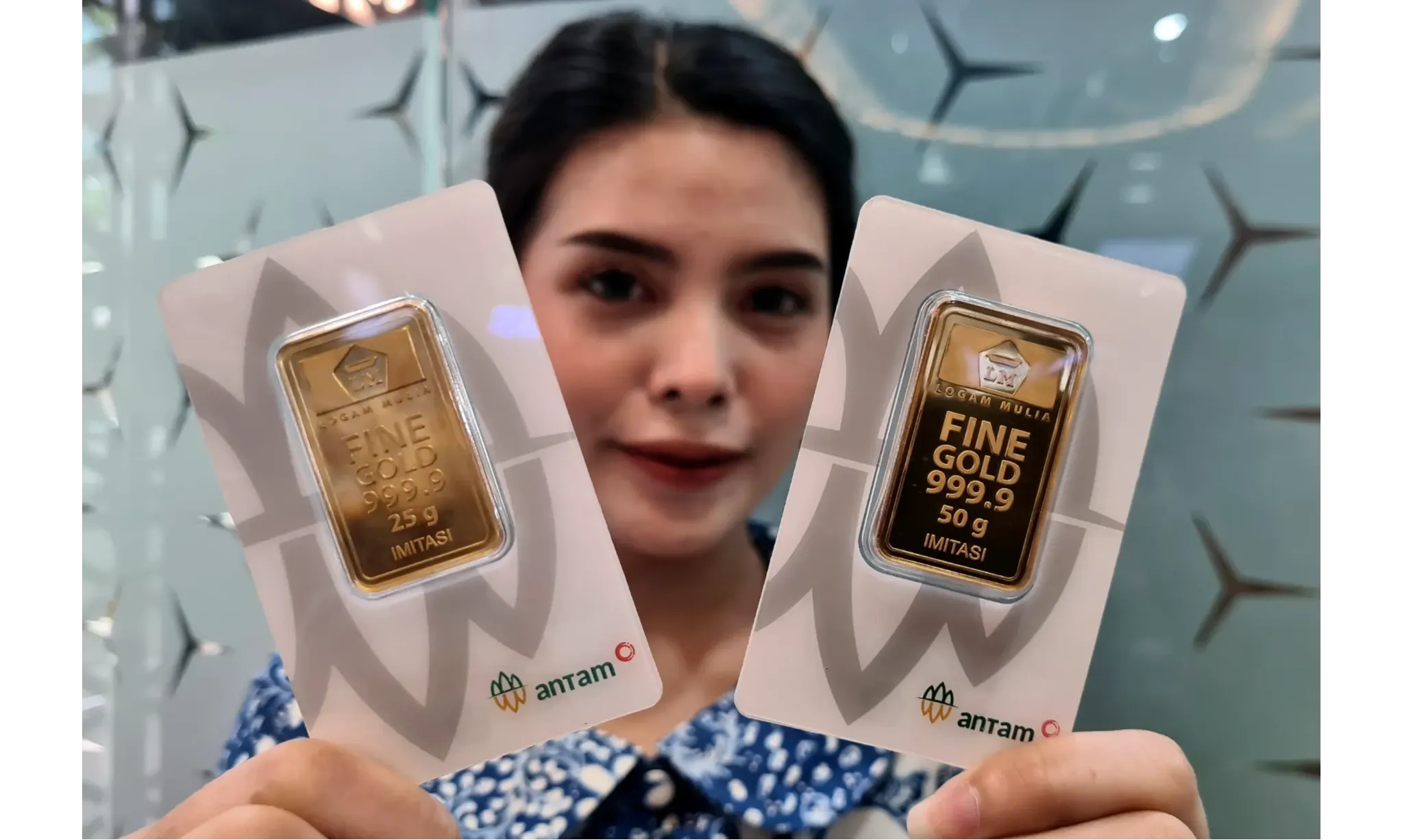 Harga Emas Antam Hari Ini Rp1,513 Juta, Naik Rp9.000 Per Gram