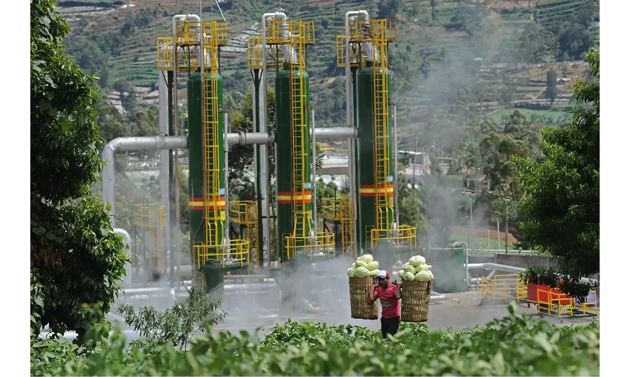 Jauh Dari Target, ESDM Laporkan Bauran Energi Baru Terbarukan 13,93% Jauh Dari Target, ESDM Laporkan Bauran Energi Baru Terbarukan 13,93%