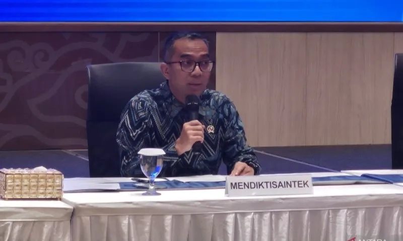 Mendikti Bicara Soal Status ASN Guru Besar Pelaku Kekerasan Seksual
