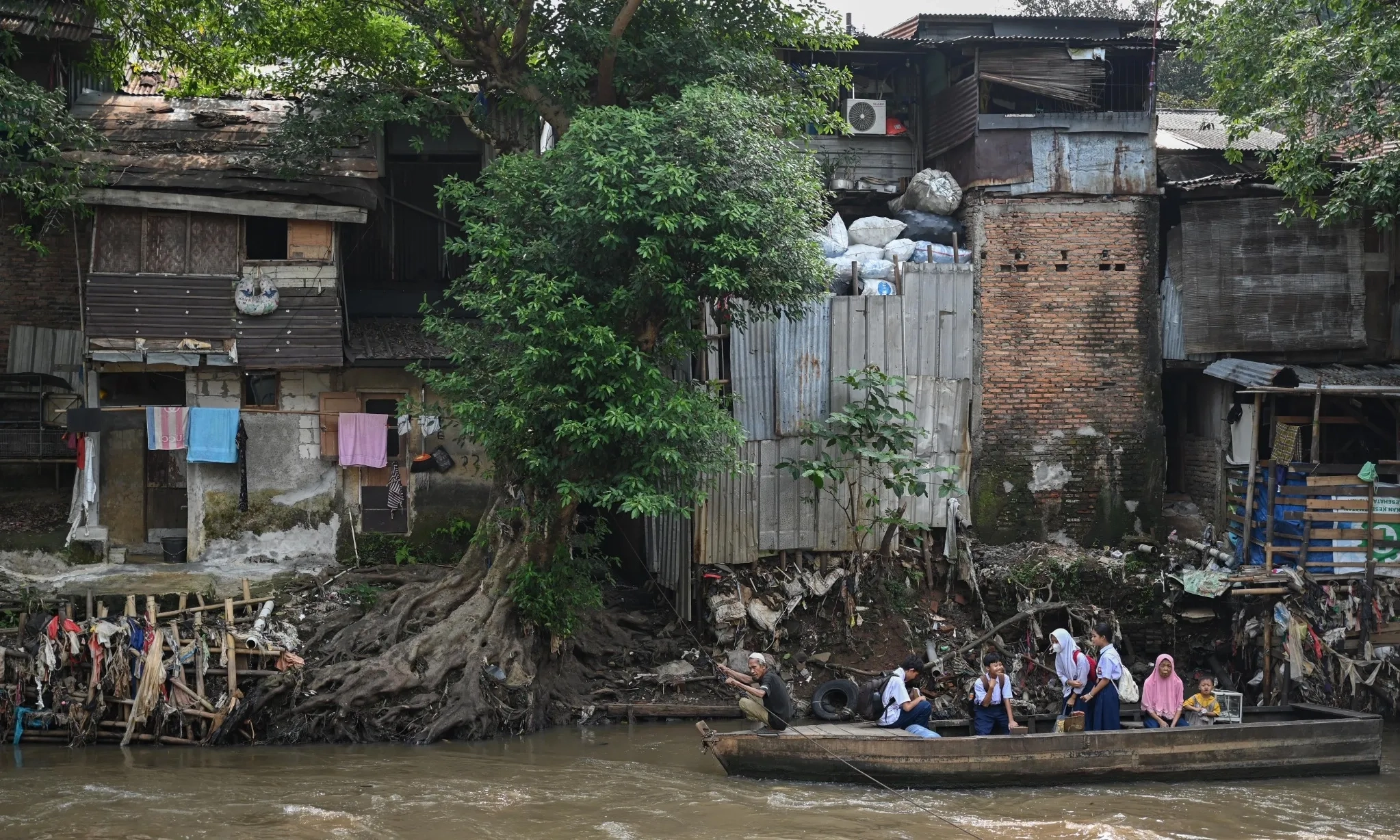 Pemerintah Target Kemiskinan Ekstrem 0% Pada 2026