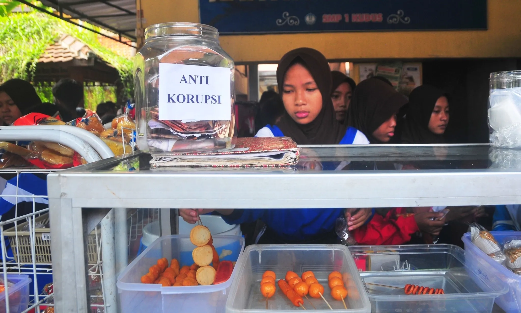 MBG Melibatkan Kantin Sekolah Beri Dampak Ekonomi Masyarakat Luas
