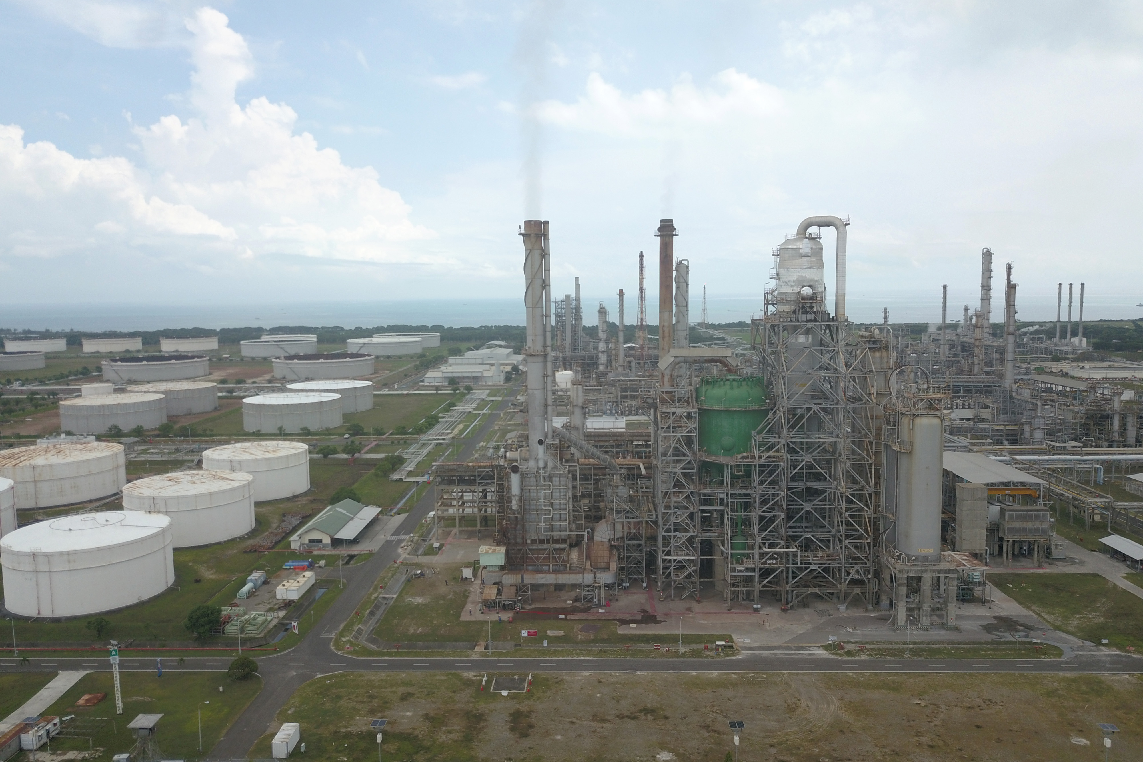 Pembangunan Kilang Kapasitas 2 Juta Barel Dikebut