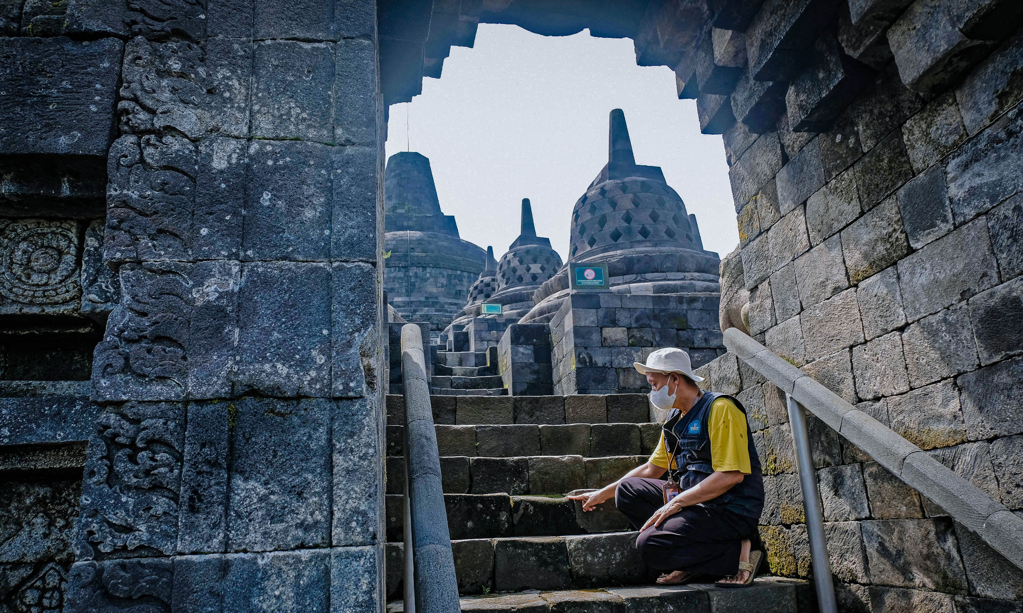 FOTO CERITA: Cara Alternatif Menikmati Candi Borobudur dengan Gratis